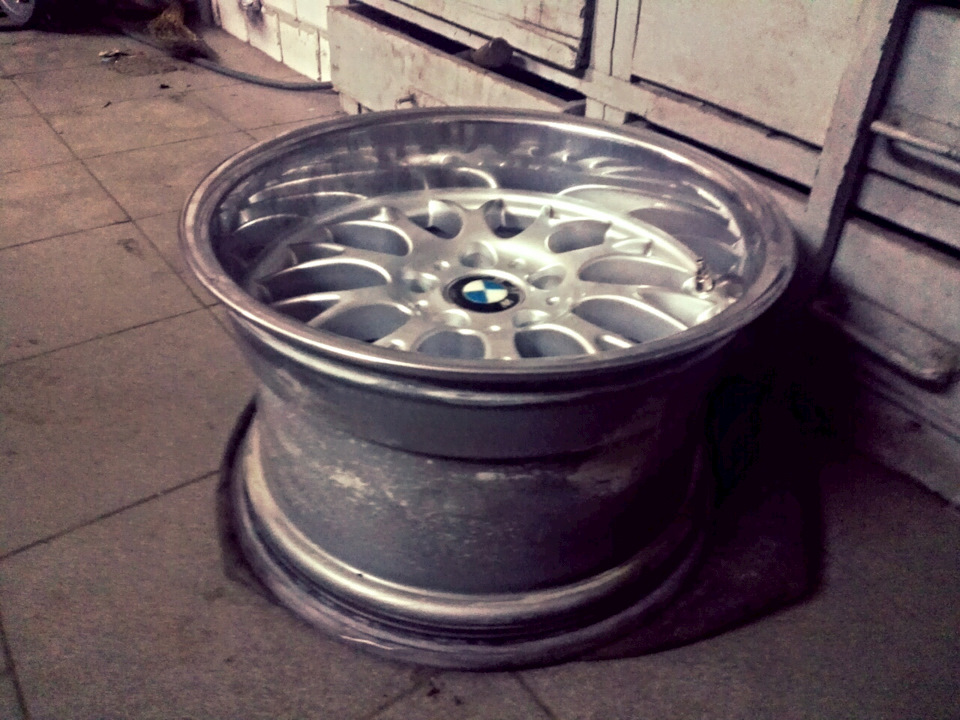 Rondell 0058 R17 8,5+10j — BMW 5 series (E39), 3 л, 2001 года ...