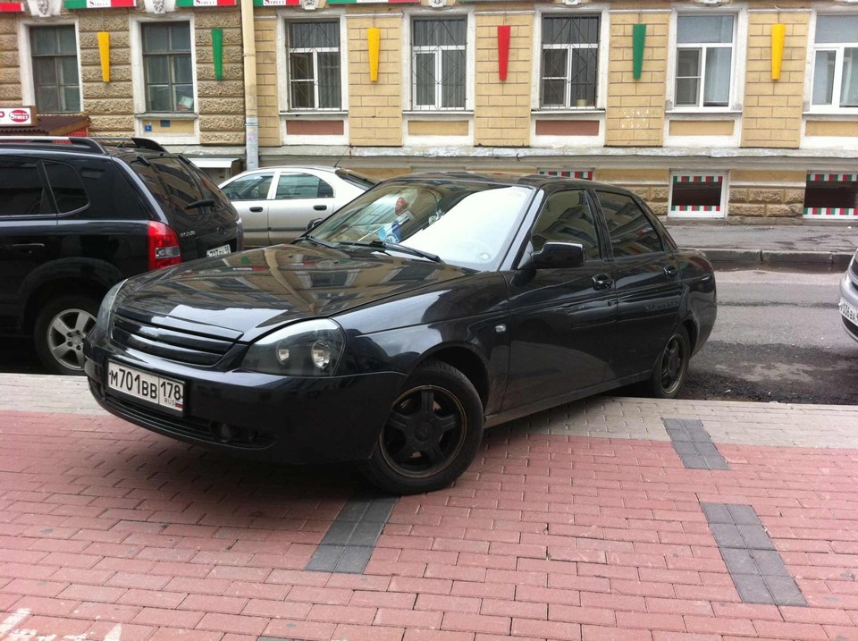 Only Black/Gold Bullet.Final. — Lada Приора седан, 1,6 л, 2010 года ...