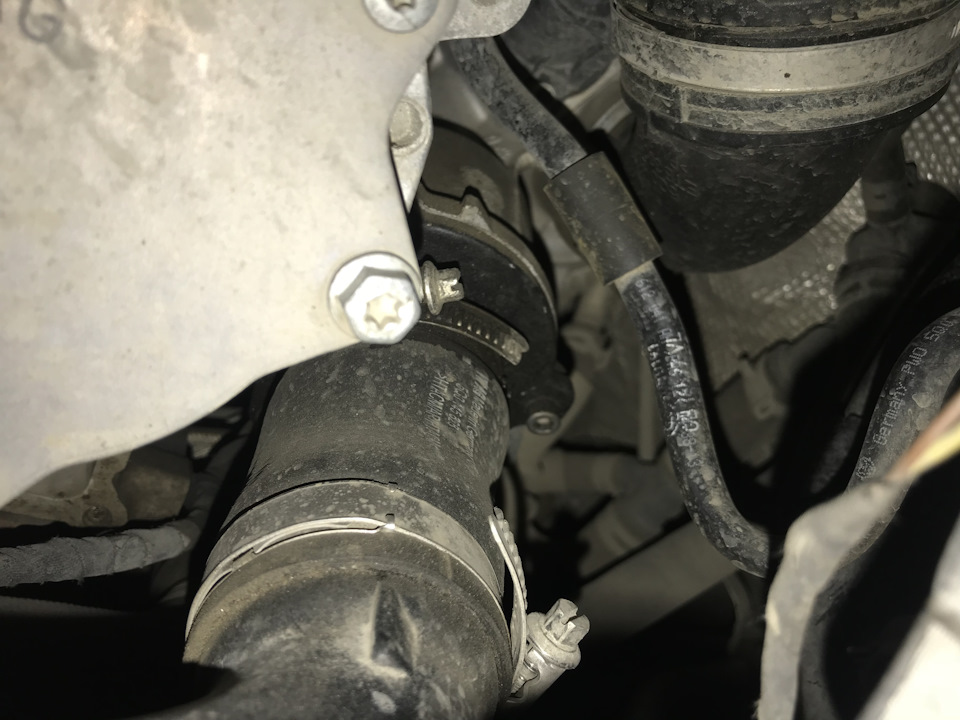 MAFFLER вставка в турбину — Skoda Octavia A7 Mk3, 1,8 л, 2013 года ...