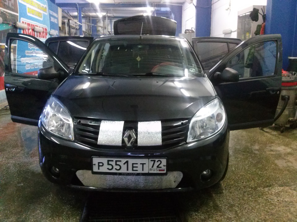 Помылся:) Встречаем Новый год! — Renault Sandero 1G, 1,6 л, 2013 года | мойка | DRIVE2