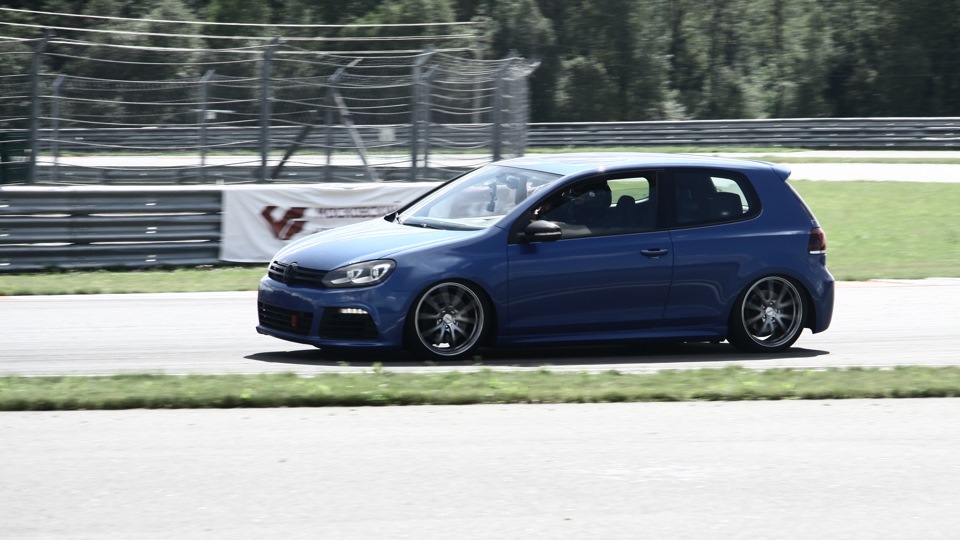 GOLF R MK6, REVO ST.2+ vs GOLF R MK7, REVO ST.1 — Volkswagen Golf R Mk6 ...