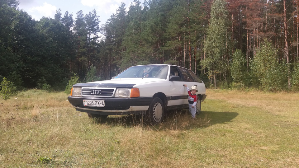Дальняя дорога и вытекающие из нее вещи — Audi 100 Avant (C3), 1,8 л ...