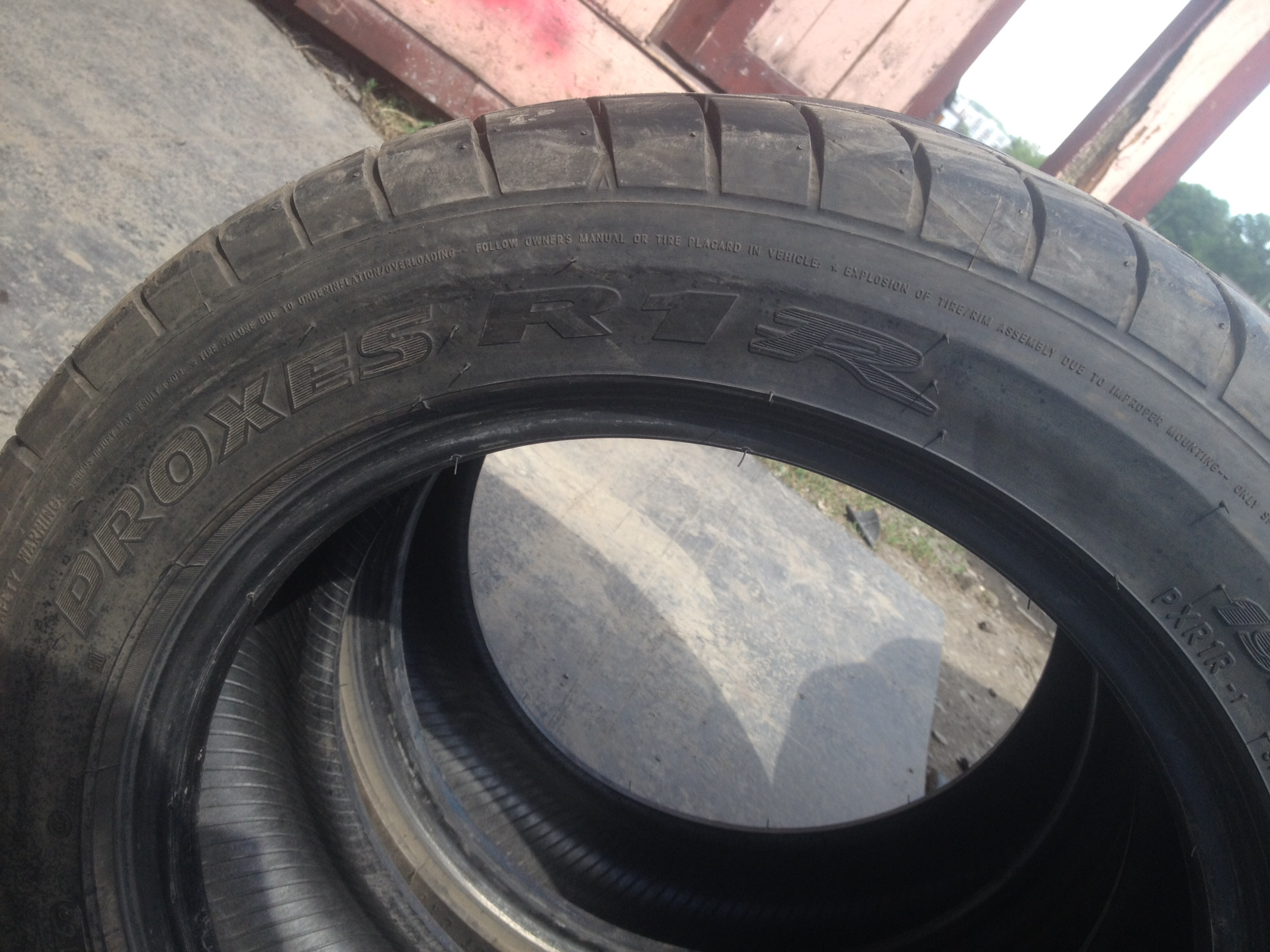 Купил резину Toyo Proxes R1-R — Lada Приора хэтчбек, 1,6 л, 2012 года ...