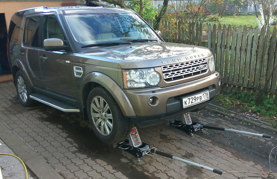 Перед. Лев ступичный, сайленты на нижних рычагах обе стороны. — Land ...