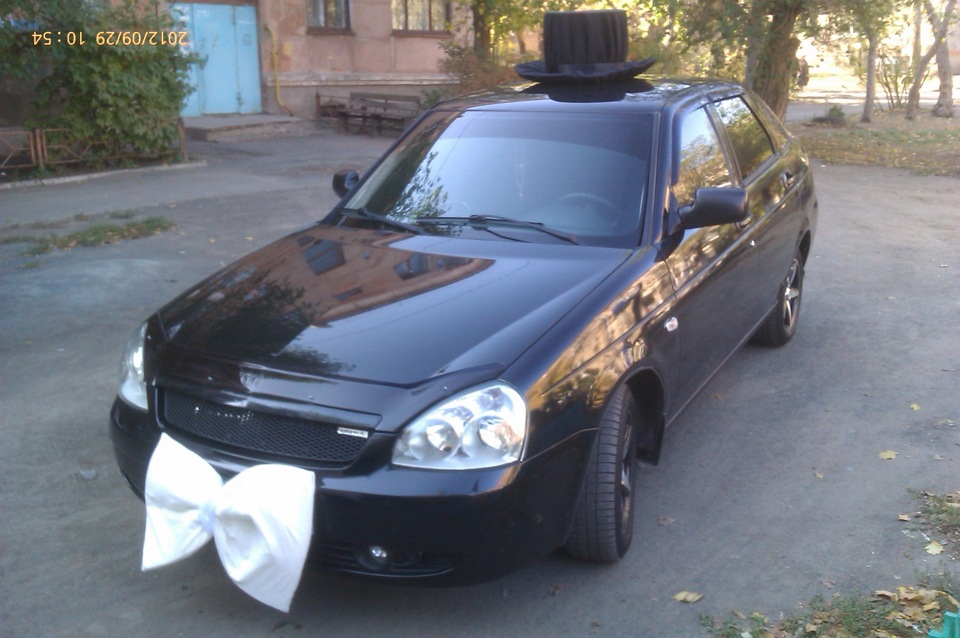 на свадьбе — Lada Приора хэтчбек, 1,6 л, 2008 года | фотография | DRIVE2