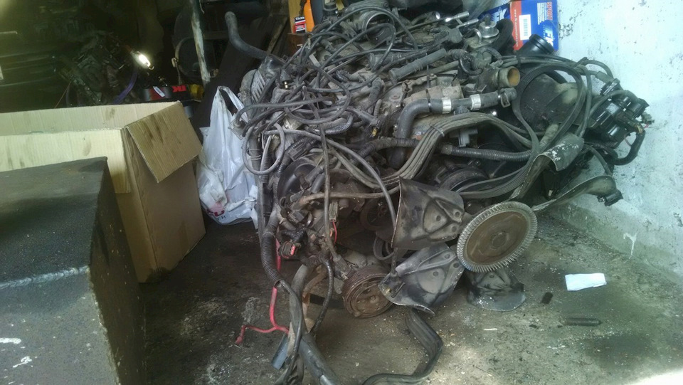 Гаражная распродажа на MN12 — Ford Thunderbird X, 3,8 л, 1993 года ...