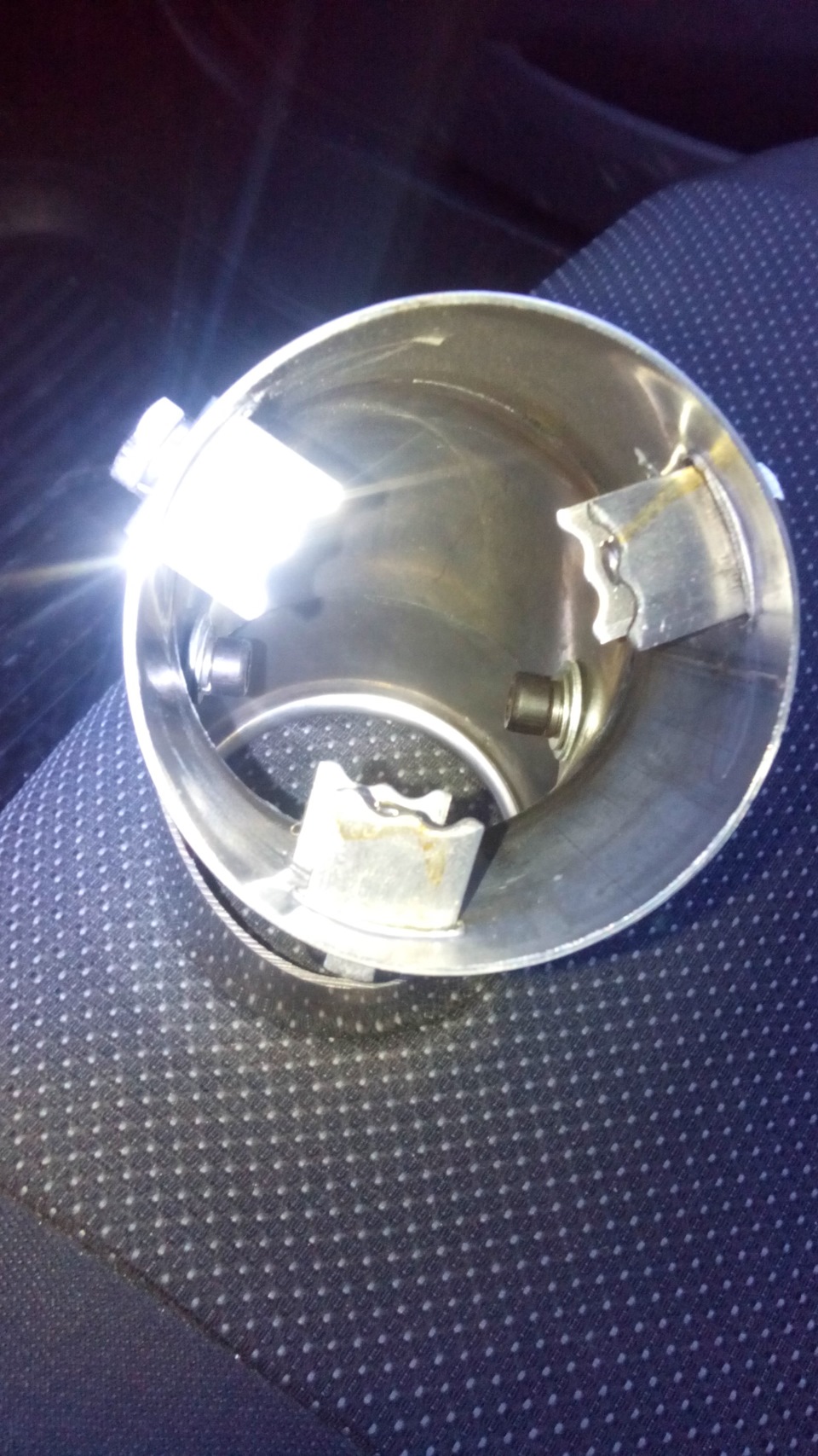 насадка глушителя — Lada Гранта Лифтбек (1G), 1,6 л, 2015 года ...