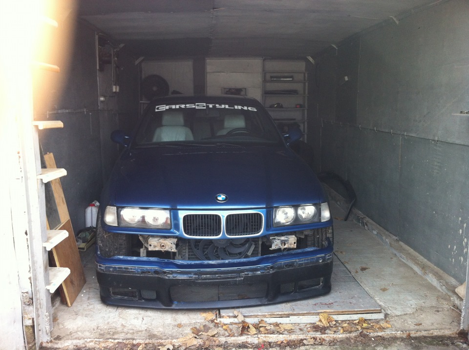 покрасил черный бампер в цвет машины — BMW 3 series Coupe (E36), 2 л ...