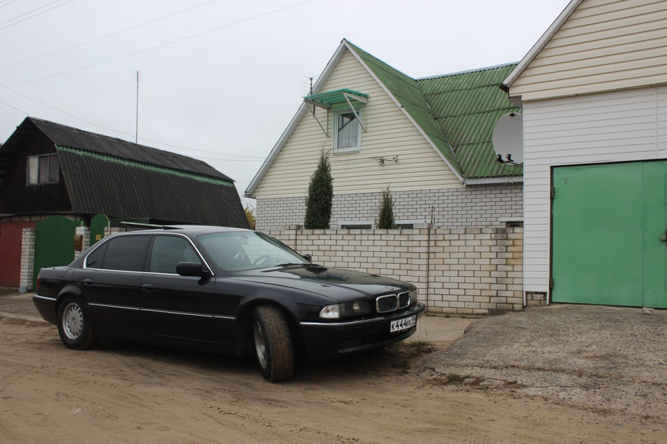 Немного фото, BMW 750 E38iL "Ракета") — BMW 7 series (E38), 5,4 л, 1997 года | фотография | DRIVE2