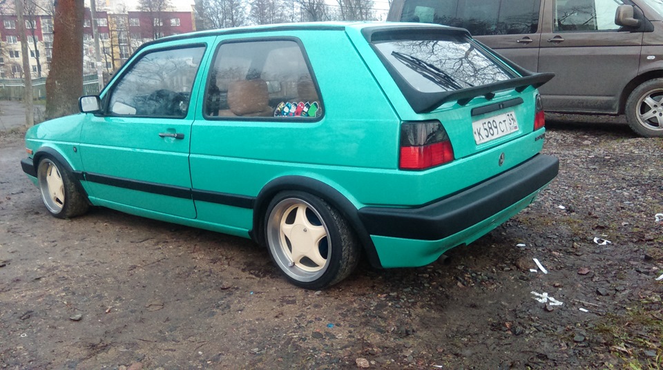 Zender на ДР — Volkswagen Golf Mk2, 2 л, 1988 года | стайлинг | DRIVE2