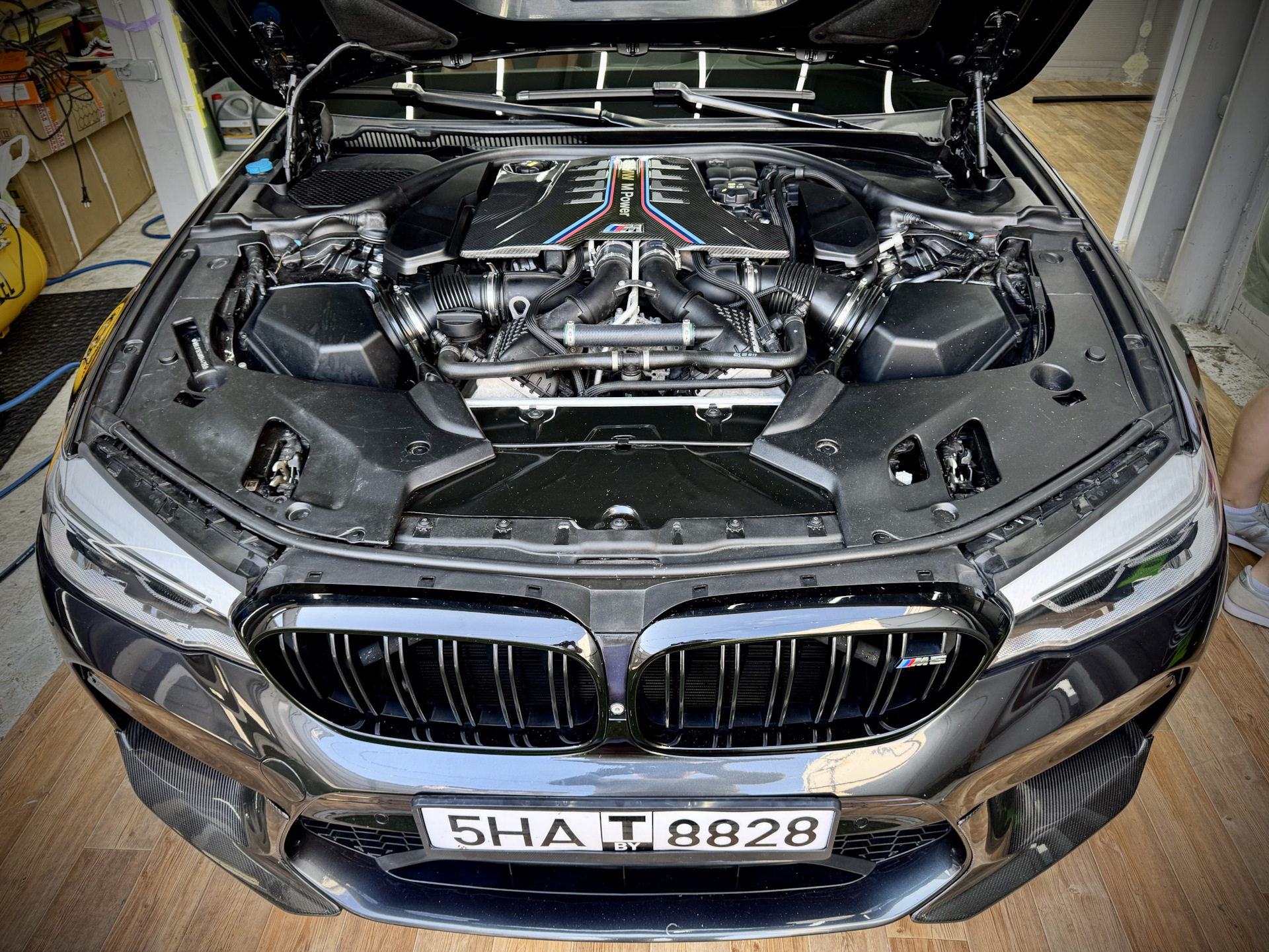 Пришло время сравнить! BMW M5 f10 vs f90! — BMW M5 (F90), 4,4 л, 2019 ...