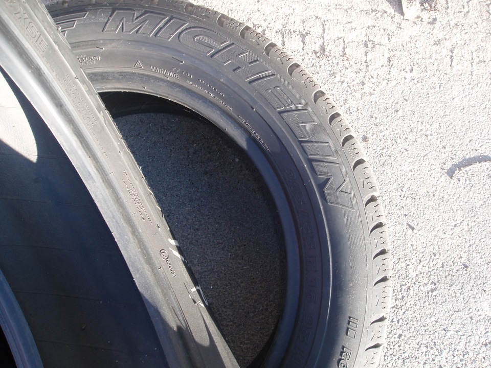 Зима. Goodyear 205/55/r16 перед Michelin 215/55/r16 зад — Mitsubishi ...