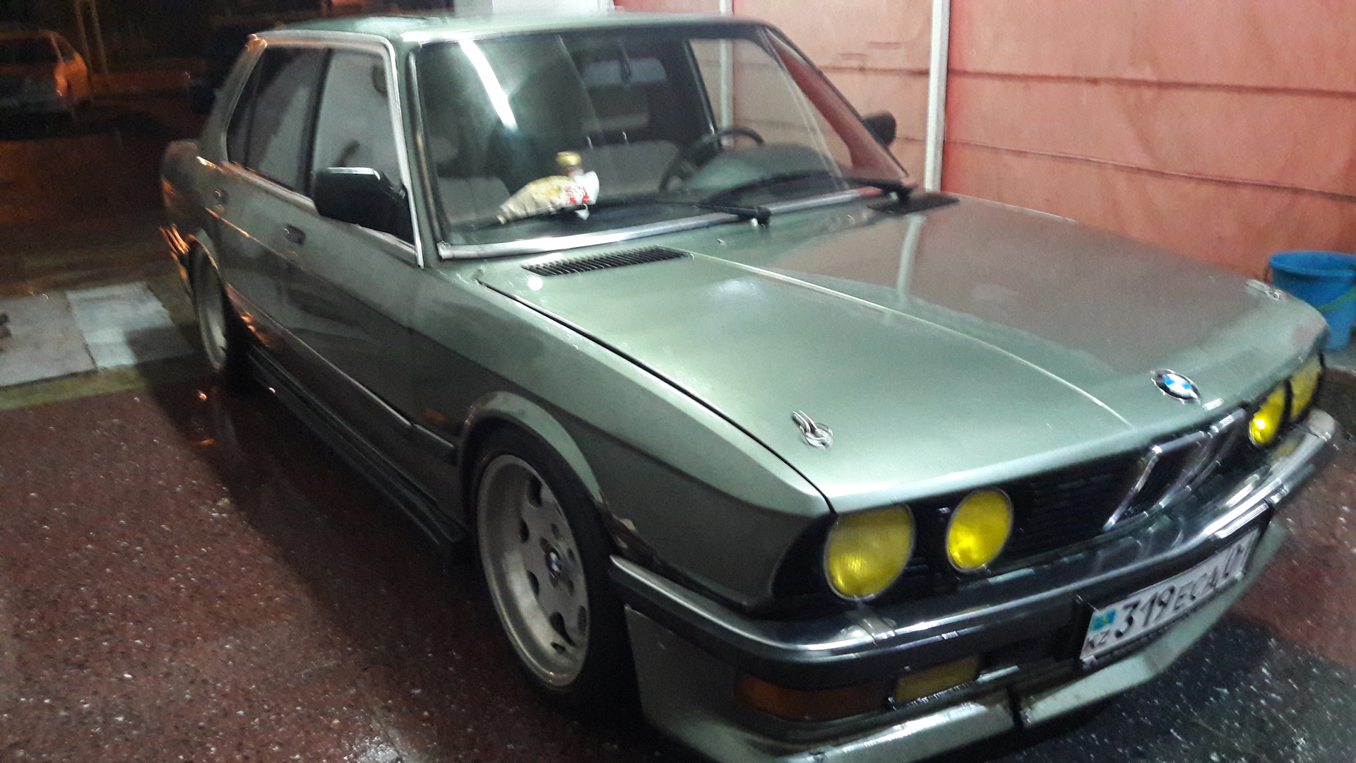 донор… и без него никак не обойтись — BMW 5 series (E28), 2 л, 1986 года | покупка машины | DRIVE2