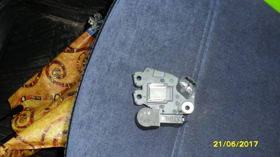 2542604 Регулятор генератора Valeo | Запчасти на DRIVE2