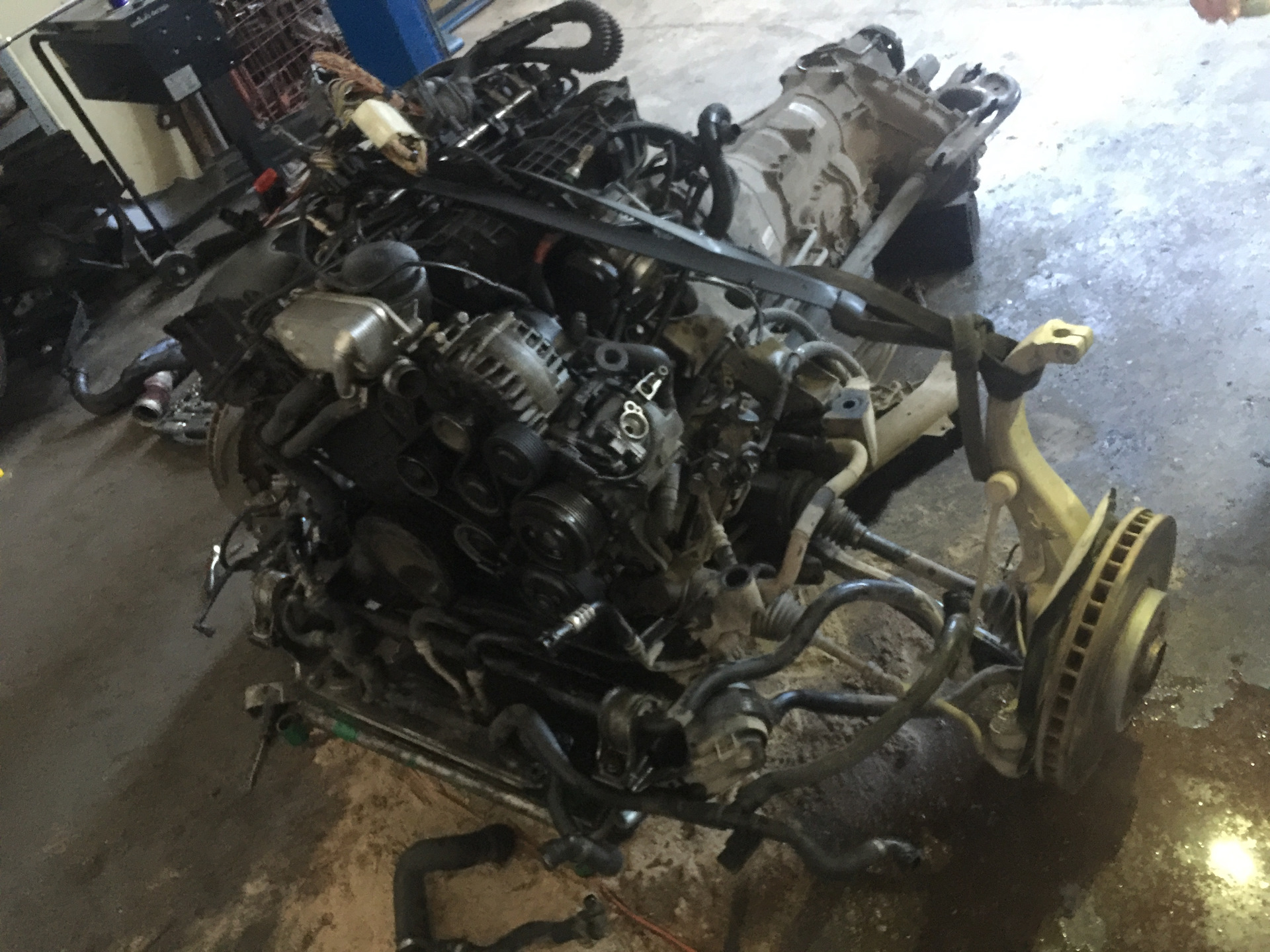 Поменяли турбины товарищу е71, n54 — BMW M3 Coupe (E46), 3,2 л, 2001 ...