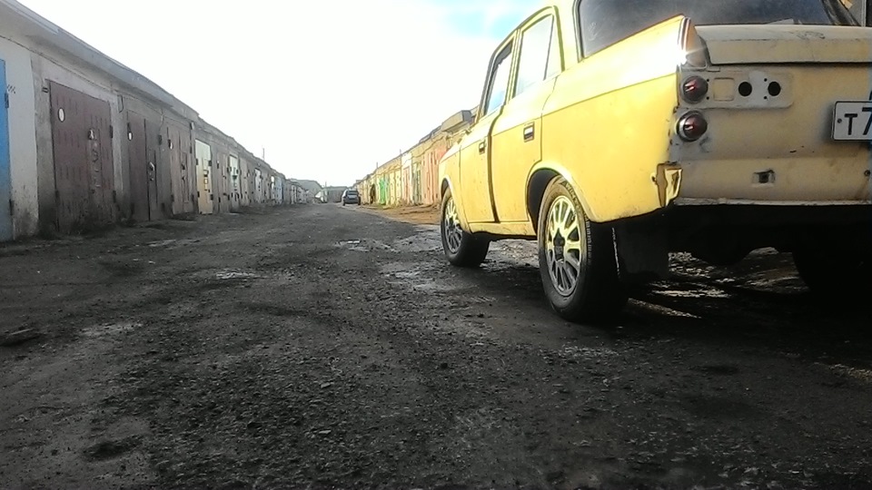 литые тапки — ИЖ Москвич 412, 1,4 л, 1992 года | фотография | DRIVE2