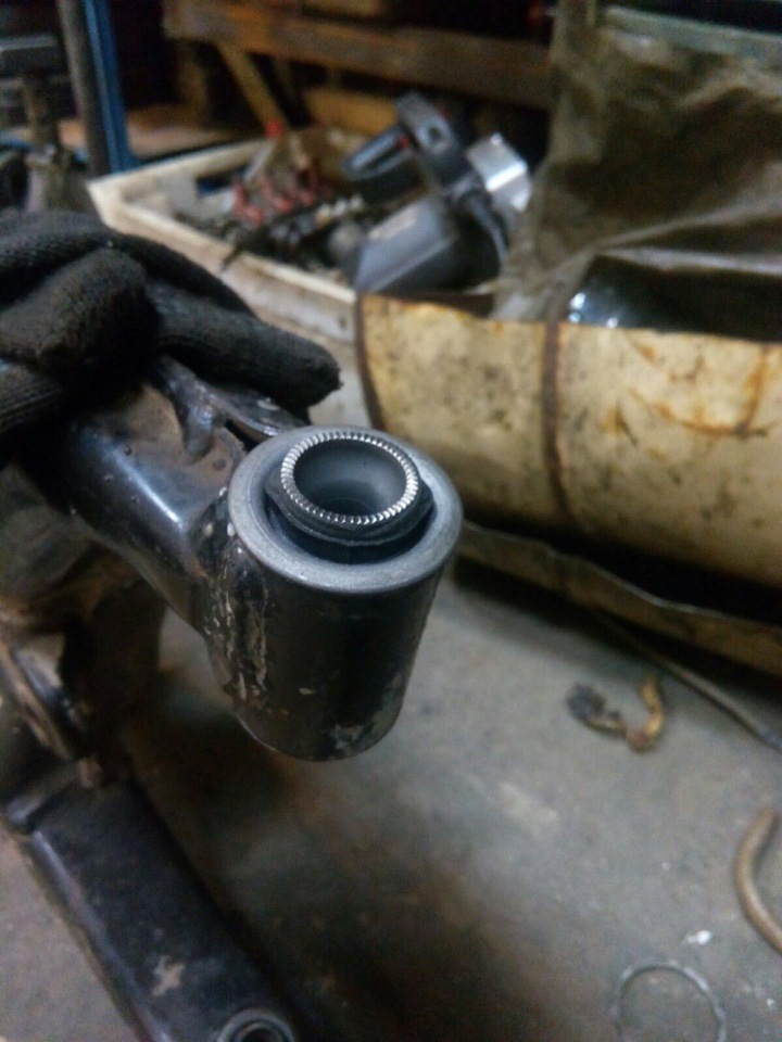 Замена ступичного подшипника и сайлентблоков — Mitsubishi RVR (1G), 2 л ...