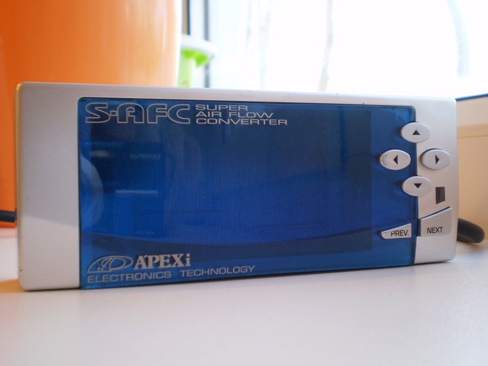 A’PEXI S-AFC (1gen.) — Nissan Skyline (R33), 2,5 л, 1995 года | тюнинг | DRIVE2