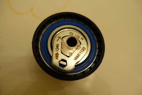 VKM11120 Натяжной ролик, ремень ГРМ SKF | Запчасти на DRIVE2