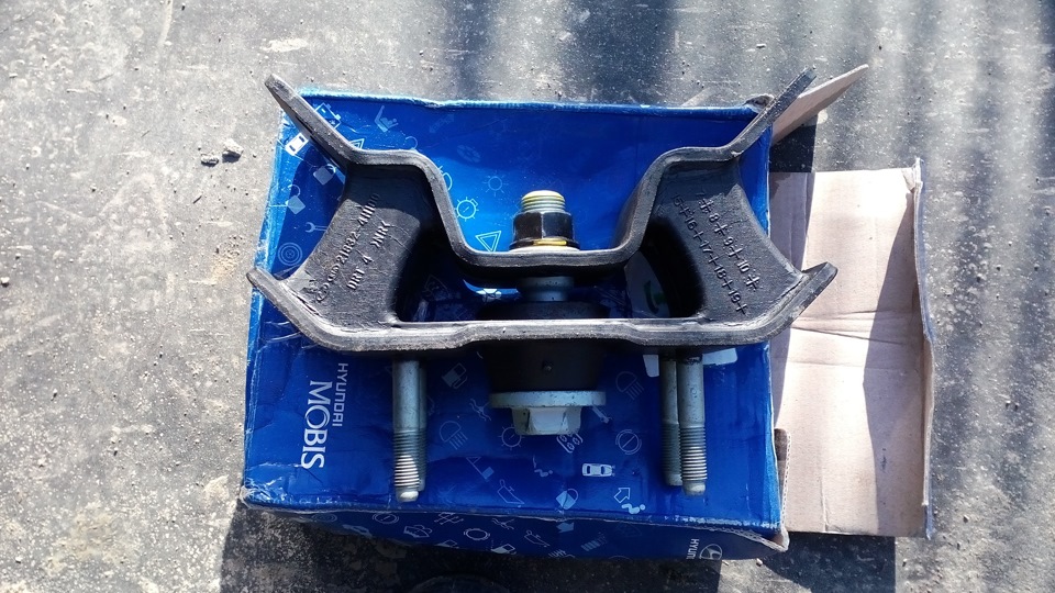 Замена Сальника и опоры АКПП — Hyundai Grand Starex, 2,5 л, 2007 года ...