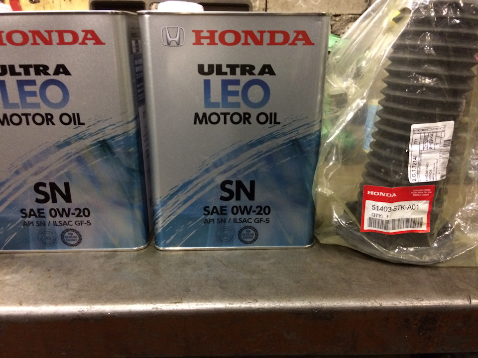 Левый пыльник аморра — Honda CR-V (RE), 2,4 л, 2009 года | визит на ...