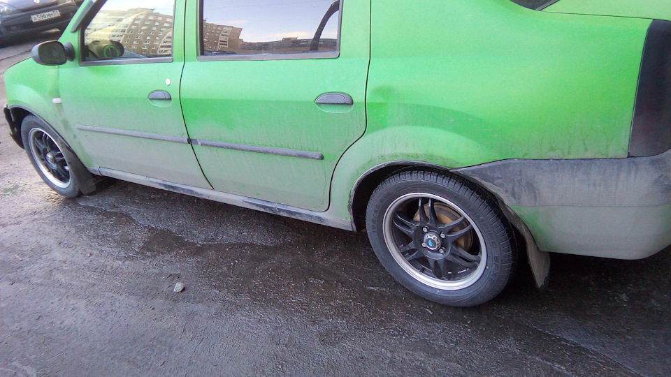 21 мая, хм. пора бы на лето переобуться — Renault Logan (1G), 1,6 л ...