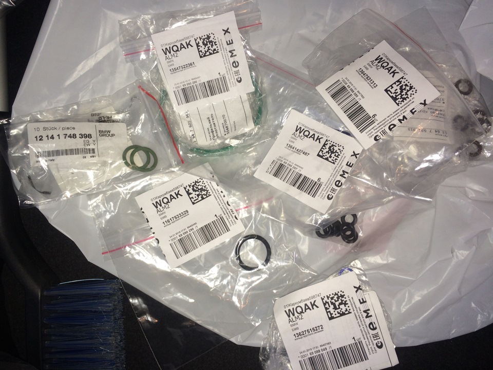 Перебрал впуск (КВКГ, трубки и все резинки) + видео клапанов — BMW 5 ...