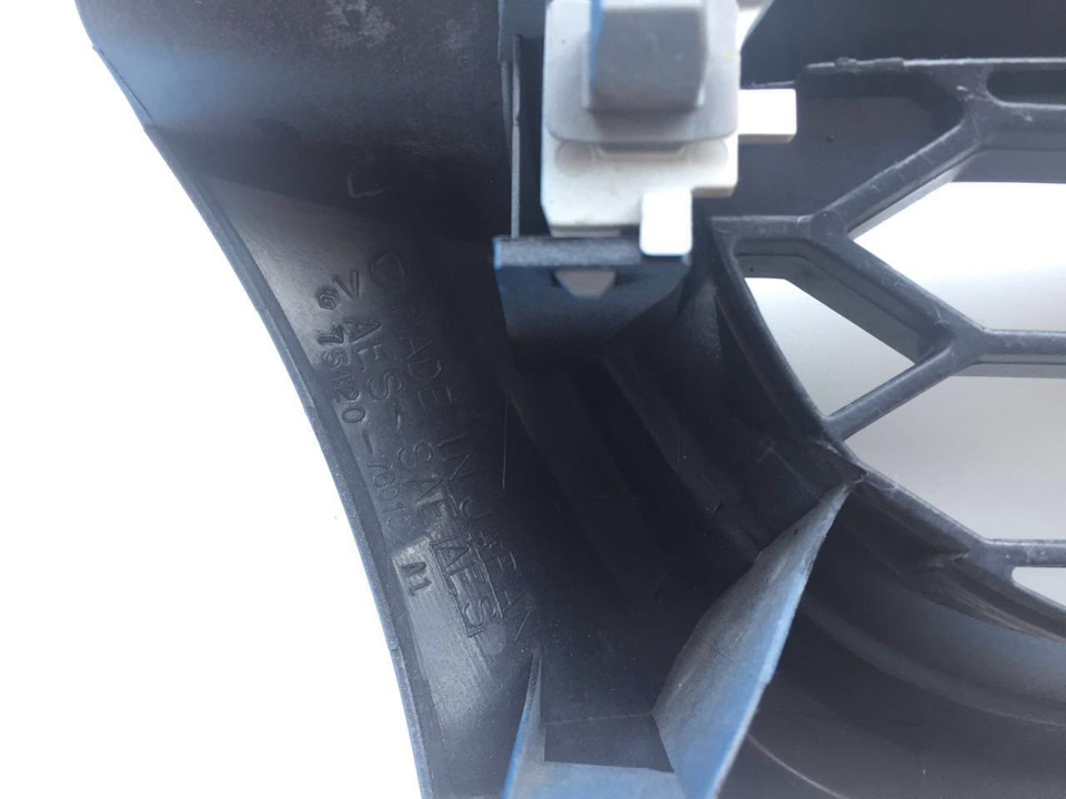 Решетка радиатора ver.6 OEM (клипсы крепления) — Subaru Impreza (GC/GF ...