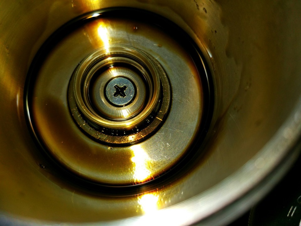 Корпус масляного фильтра двигателя OPEL с магнитом, арт.General Motors ...