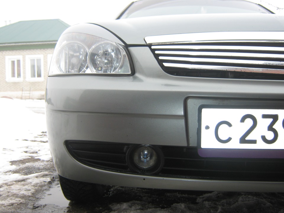 4 Туманки — Lada Приора седан, 1,6 л, 2007 года | тюнинг | DRIVE2
