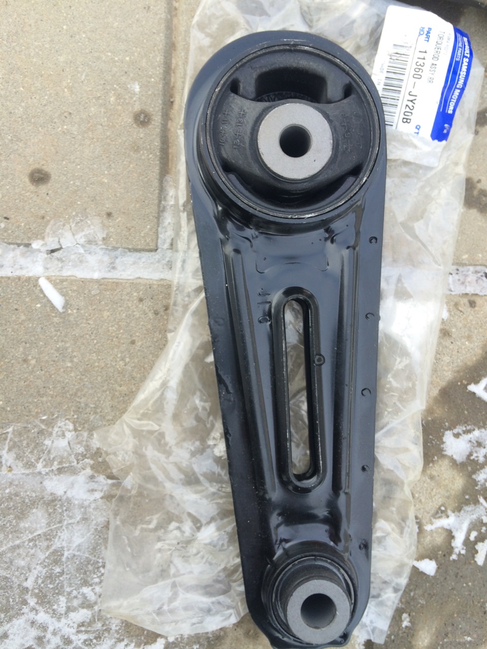 11360JY20B Тяга реактивная ниж RENAULT | Запчасти на DRIVE2