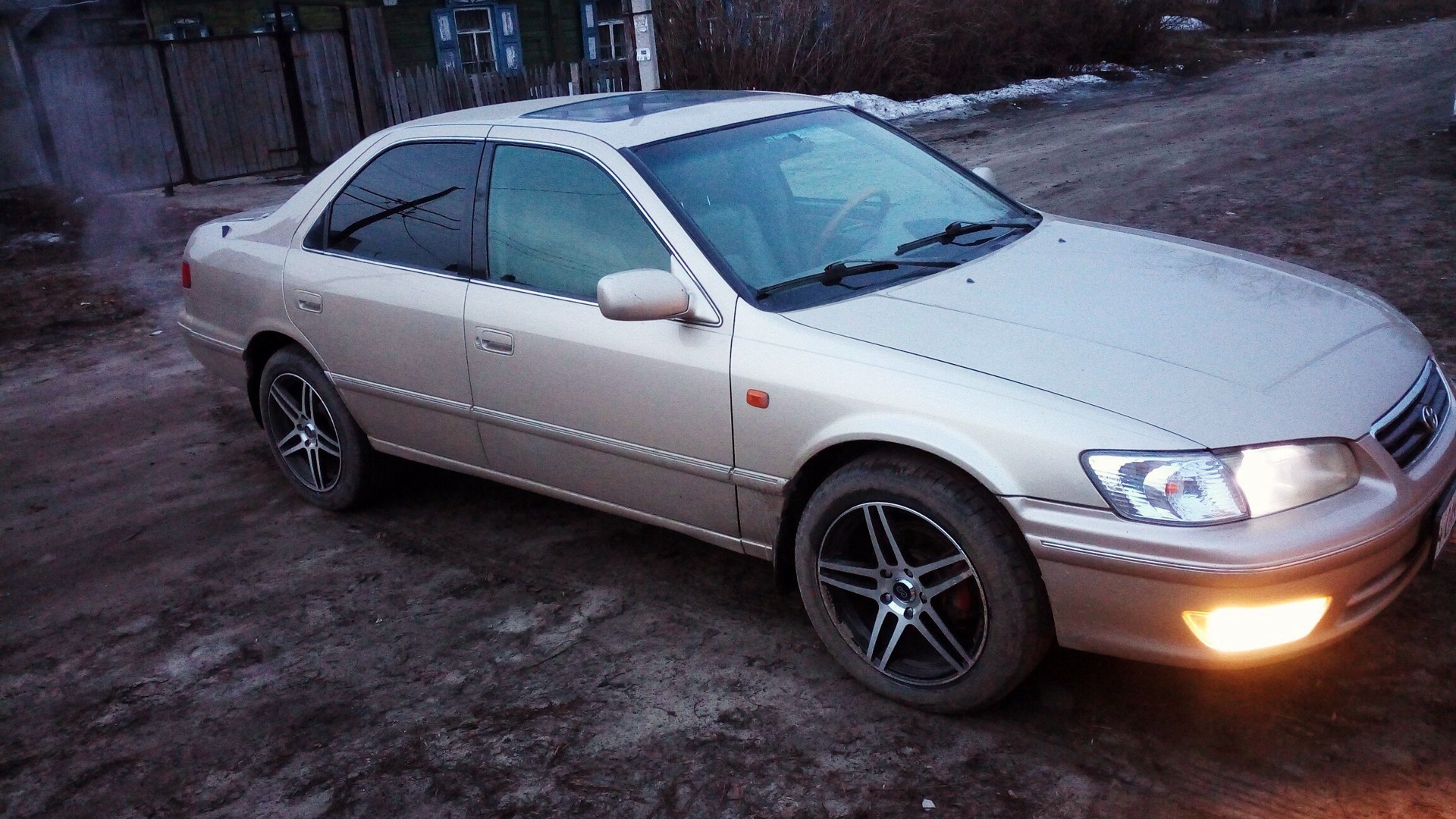 Переобулся в лето — Toyota Camry (XV20), 3 л, 1999 года | колёсные ...
