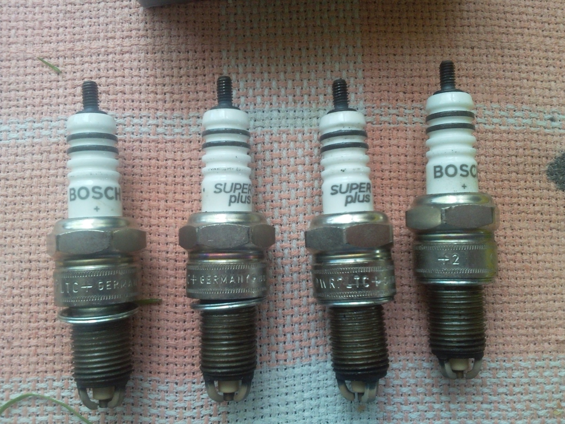 Запись, 8 июня 2010 — Volkswagen Vento, 1,8 л, 1993 года | запчасти ...