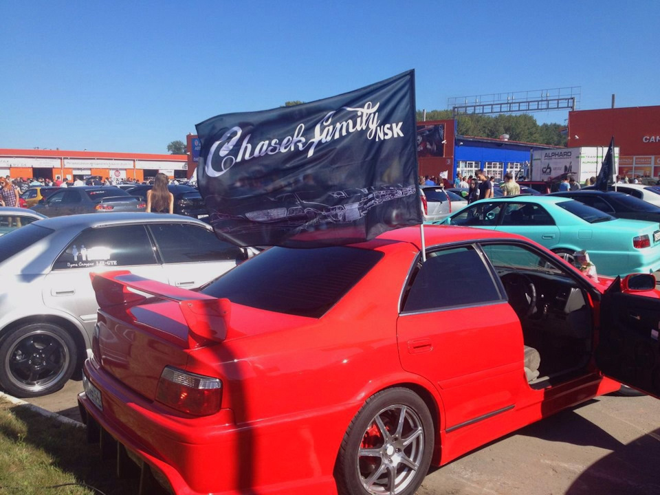 Chaser Family NSK на выставке — Toyota Chaser (100), 3 л, 1996 года ...