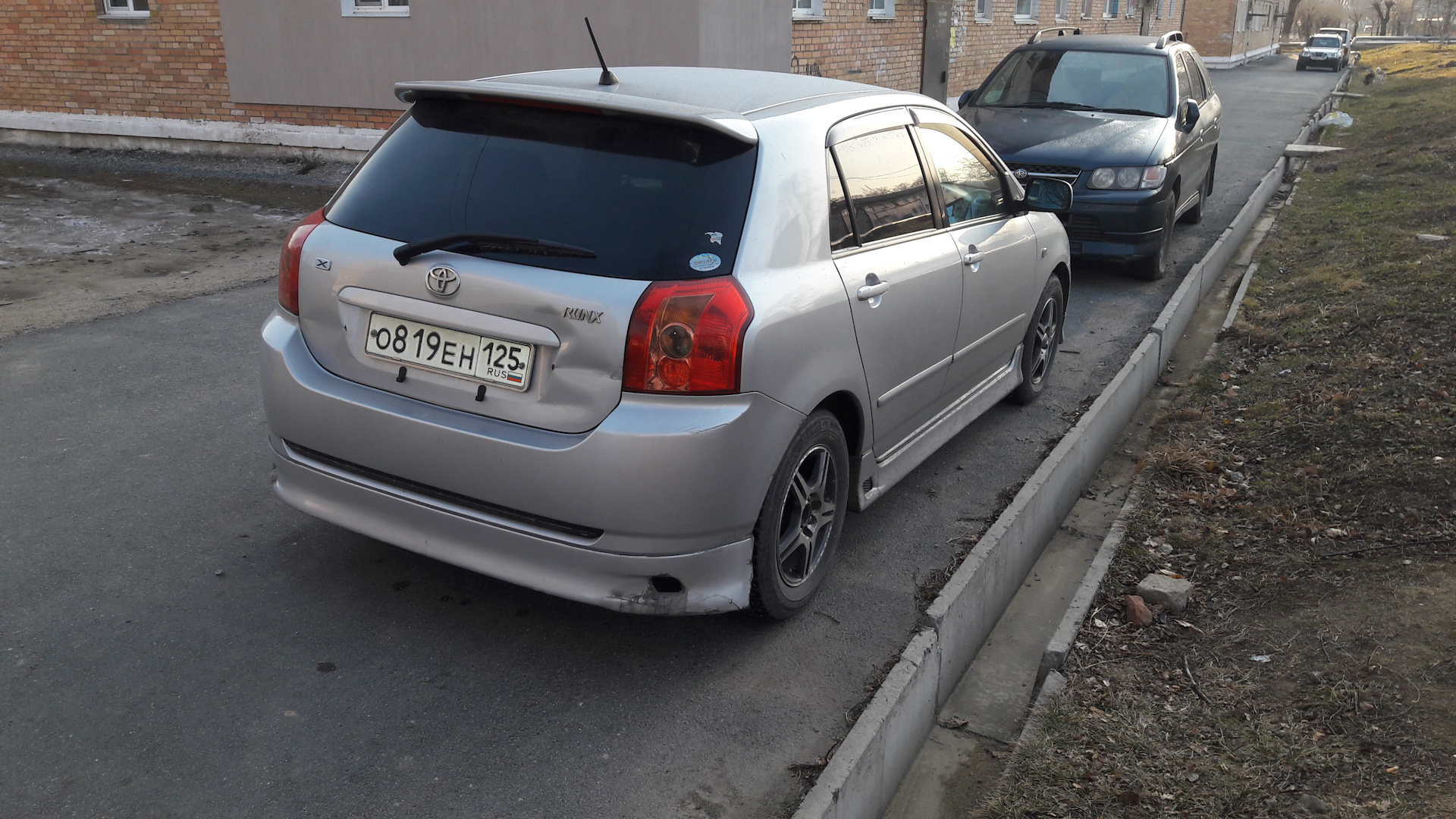 Toyota Corolla Runx 1 5 бензиновый 2005 НеЖдАнЧик на Drive2