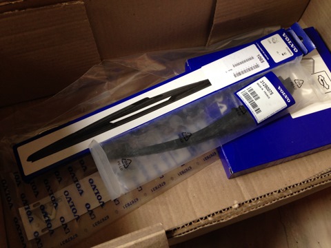 31290075 поводок стеклоочистителя заднего volvo c30 (410 мм/16 ) Volvo ...