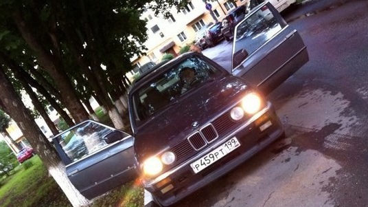 ушло это чудовище — Bmw 3 Series Coupe E30 2 5 л 1986 года