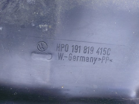 191819415C Дефлектор капота VAG | Запчасти на DRIVE2