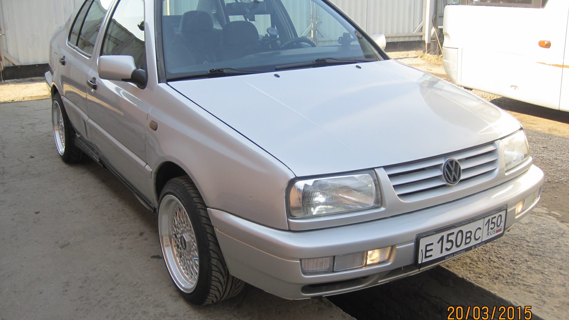 Volkswagen Vento 1.8 бензиновый 1996 | "винторез" на DRIVE2