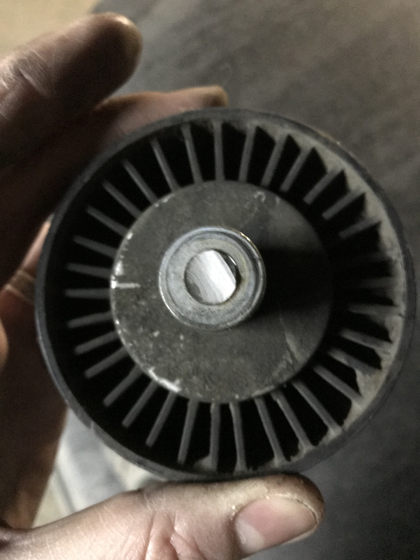 Замена болта обводного ролика. — BMW X5 (E70), 3 л, 2008 года | визит ...