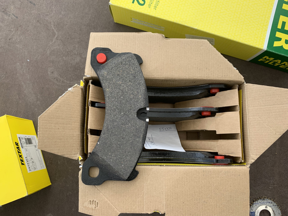 2468501 Комплект тормозных колодок. Передняя ось TEXTAR | Запчасти на ...