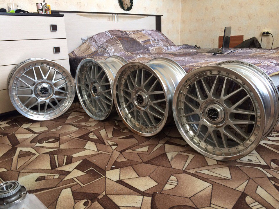 SSR VIENNA R17 8-9j 5x114.3 — BMW 3 series Coupe (E30), 2 л, 1983 года ...