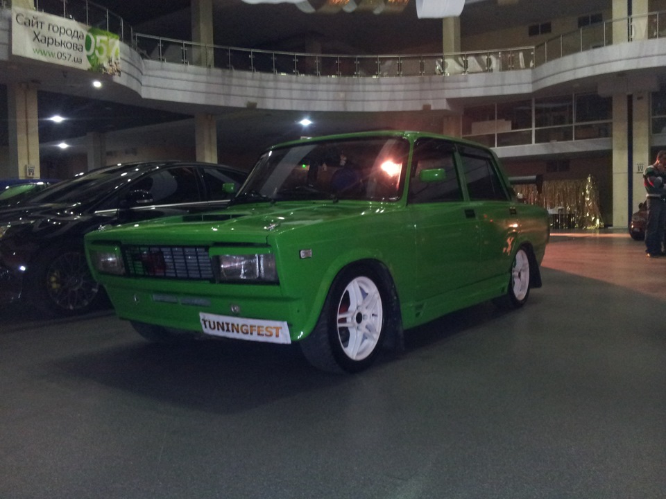 tuning fest 2013 (1) — Lada 2105, 1,8 л, 1982 года | просто так | DRIVE2