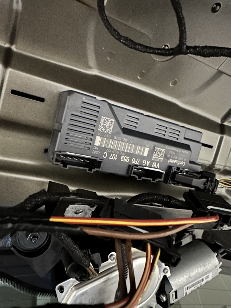 Замена замка багажника Touareg — Volkswagen Touareg (2G), 3 л, 2017 ...