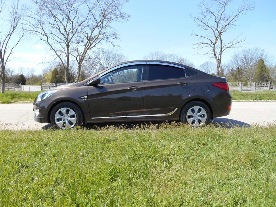 Установлены ветровики — Hyundai Solaris (1G), 1,6 л, 2010 года ...