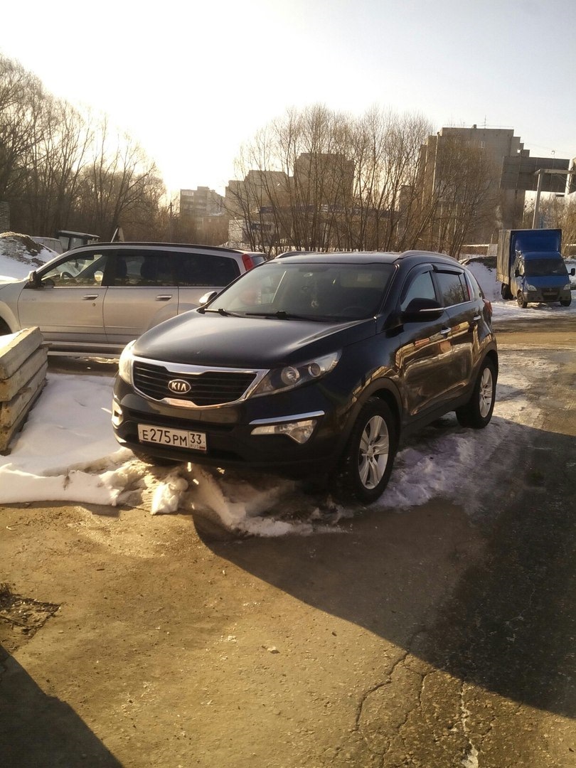 Первые дни езды на спорте и мухобойка давай досвиданья… — KIA Sportage (3G), 2 л, 2012 года ...