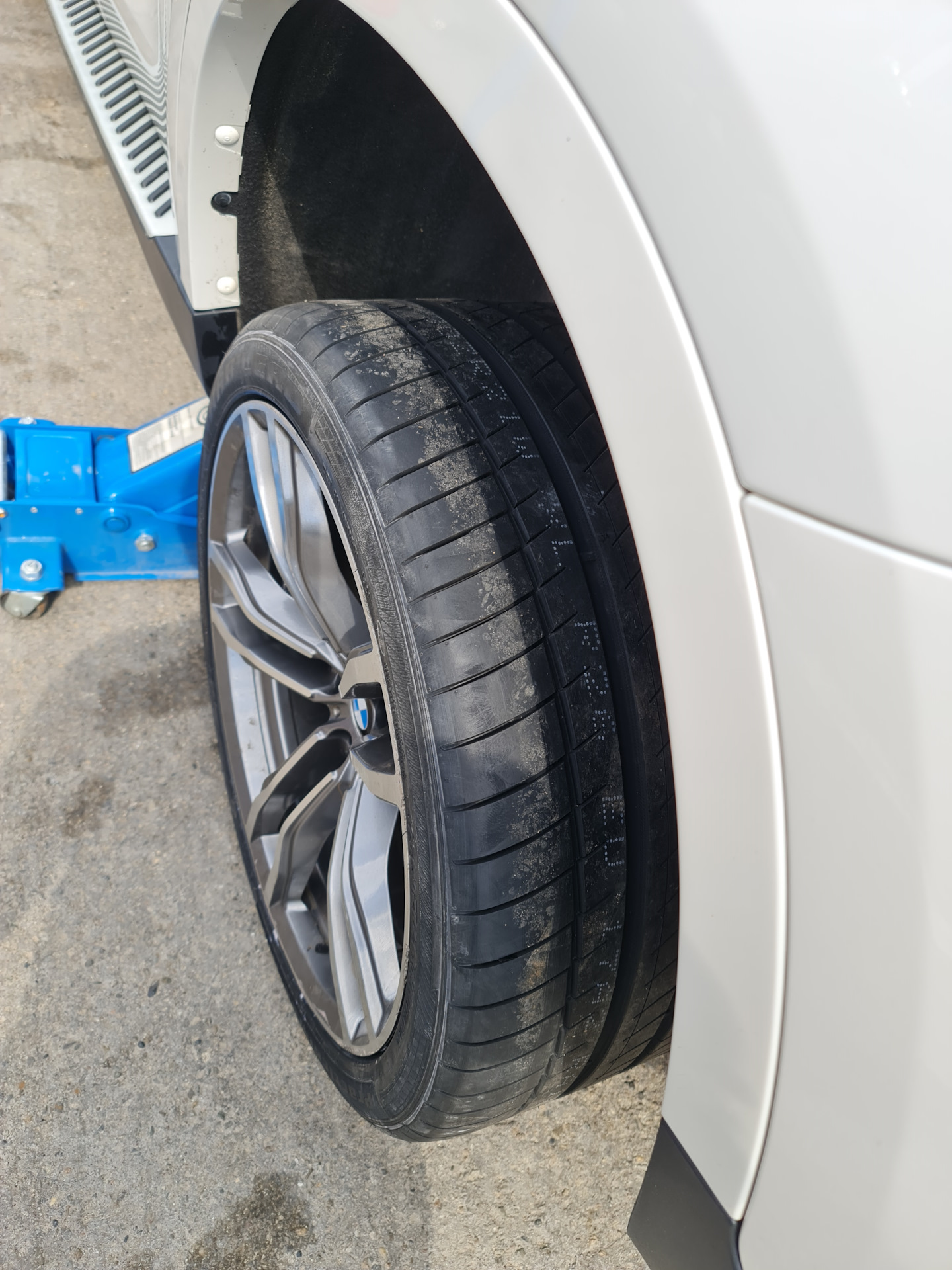 77500 км — летние R21 HABILEAD PracticalMax H/P RS26 — BMW X6 (F16), 3 ...