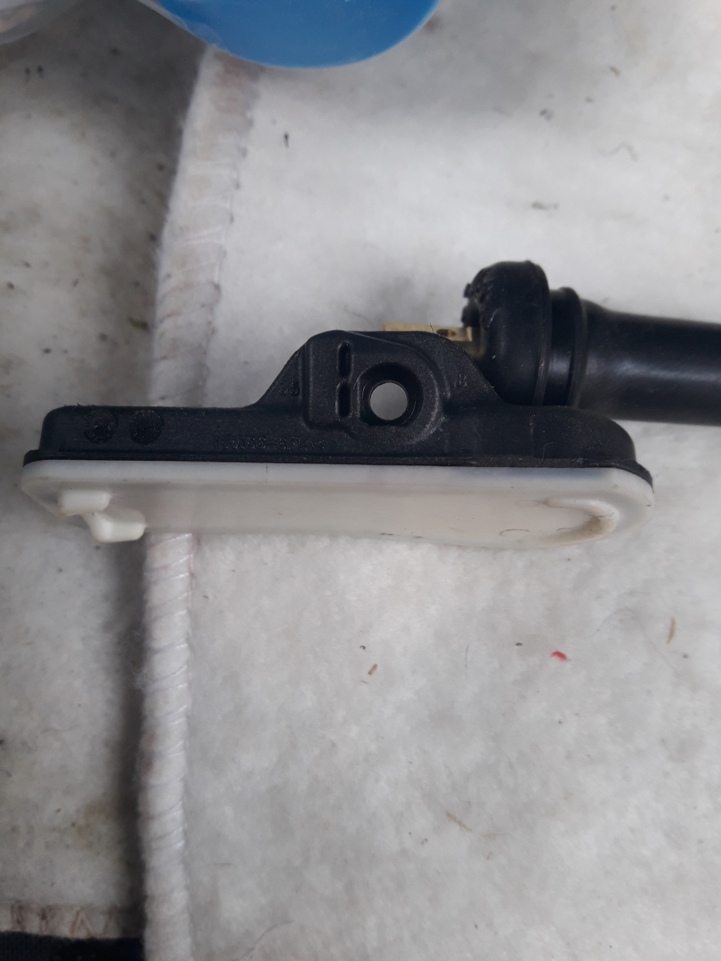 TPMS и китайские датчики — Hyundai Creta (1G), 2 л, 2017 года | поломка ...