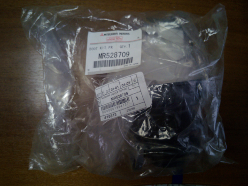 MR528709 Пыльник ШРУС внутренний OEM Mitsubishi | Запчасти на DRIVE2