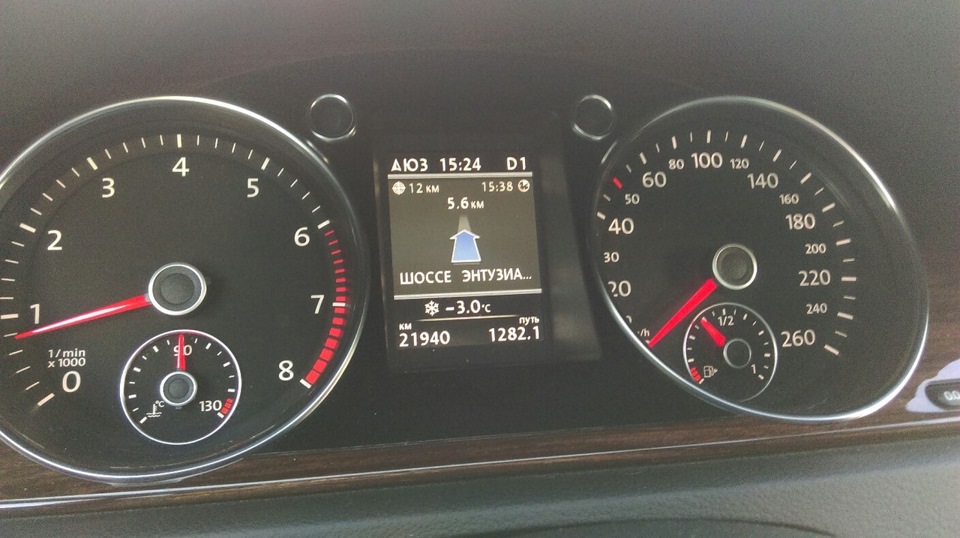 [1] RNS-510 + Камера заднего вида в эмблеме — Volkswagen Passat B7, 1,8 ...